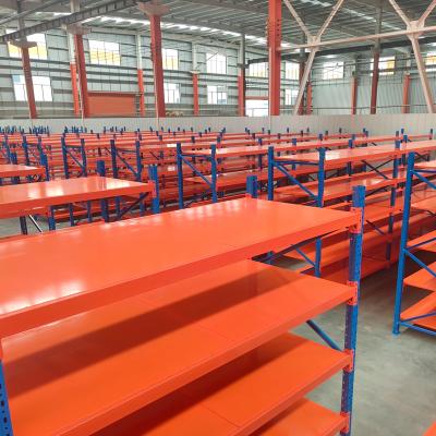 China Medium Duty Shelving With Adjustable Shelves 100KG- 500kg/layer Capacity And Boltless Design For Warehouse Storage for sale
