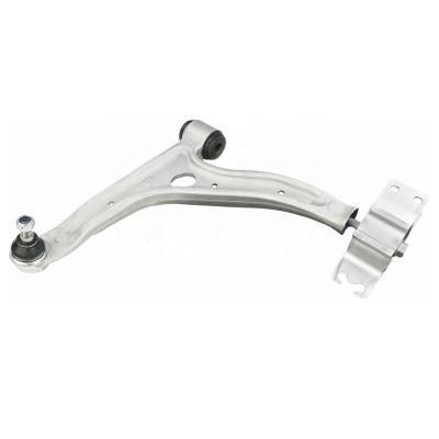 China 1563300500 Left Suspension Control Arm for Mercedes-Benz CLA250 14-18 and Ball Joint for sale
