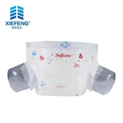China Embossed Soft Topsheet Disposable Baby Diapers 520*320mm Green ADL for sale