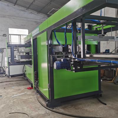 China 33KW Plastic Vacuum Forming Machine 2.2KW Vacuum Pump Power for sale