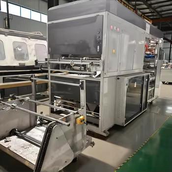 China PLC Controlled Second-hand Vacuum Forming Machine for High Output and PS Material for sale