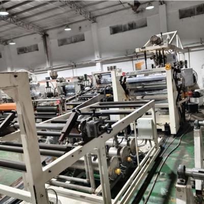China PLC Controlled Plastic Extrusion Machine with Customized Screw Design and Extrusion Die for sale