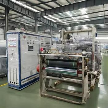China 380V Plastic Extrusion Machine Electric Heating Continuous Extrusion 33:1 Screw for sale