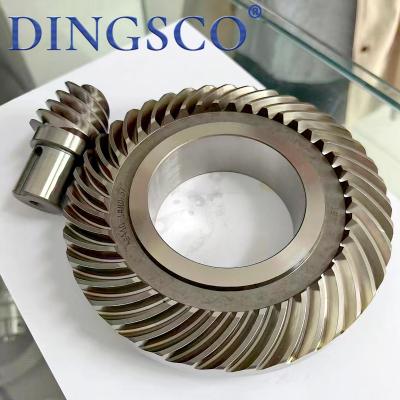 China OEM Spiral Bevel Gear Set Heat Treated Crown Wheel And Pinion For Industrial Reducer Drive System for sale
