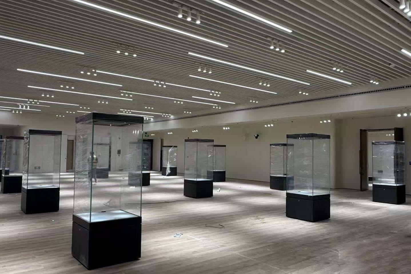museum showcase manufacturer