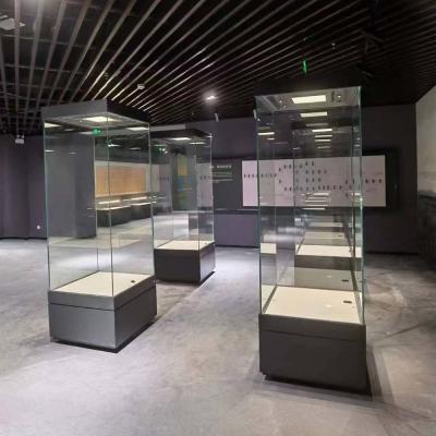 China Smart-Lighting Glass Display Case with Climate Control for Private Collectors Museum Exhibits Display Equipment for sale