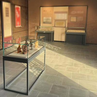 China Dust Resistant Table Display Cabinet Modern Style Custom Metal Frame Legs for sale