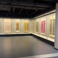 China Museum Wall Display Cabinet Oversize Display, Mounted Or Embedded, Electric Doors, Atmosphere for sale
