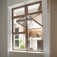 China Aluminum Clear Folding Glass Windows Heat Insulation Customized for sale