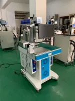 China 60w 80w 100w Desktop Fiber Laser Marking Machine For Stainless Steel Spurting Code for sale