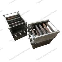 China Nylon PA66 GF25 Polyamide Profiles Extruding Mold For Plastic Heat Insulation Strip for sale