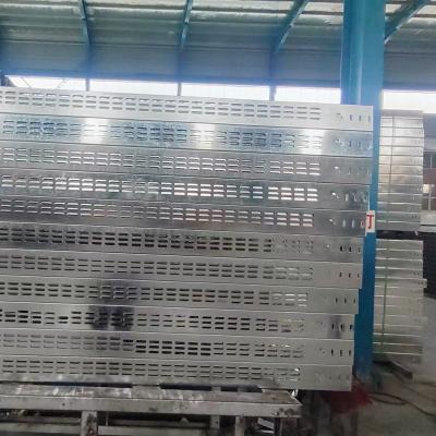 China Modular GI Cable Tray Trough Wireway 2m-6m Length with Hot-Dip Galvanized Finish for Cable Management Systems for sale