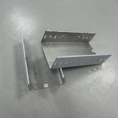 China 6 Inch Stainless Steel Cable Tray 50mm-1000mm Height with 1.2mm-2.5mm Thickness for Industrial Electrical Management for sale