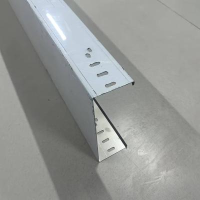 China Stainless Steel Cable Tray 50-1000mm Height 1.2-2.5mm Thickness with Flame Retardant Properties for sale