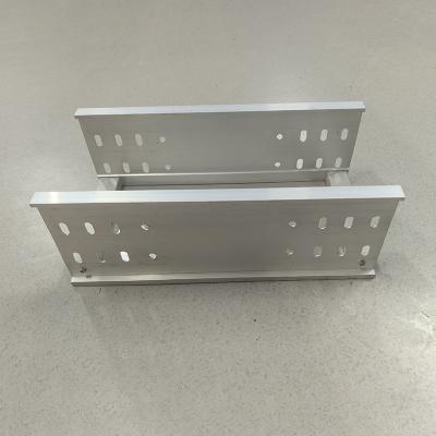 China Aluminum Slotted Cable Tray 3m-6m Length, 100mm-1000mm Width, Hot Dip Galvanized Lightweight Construction for sale