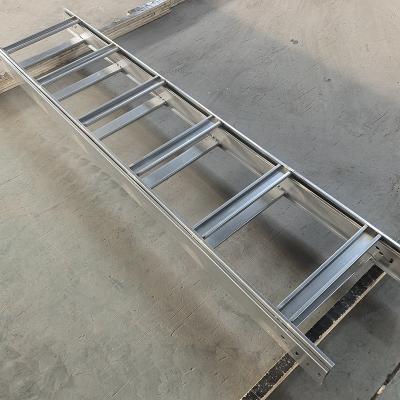 China Galvanized Steel Fire Rated Ladder Cable Tray 50-1000mm Width 50-200mm Height for Industrial Electrical Systems for sale