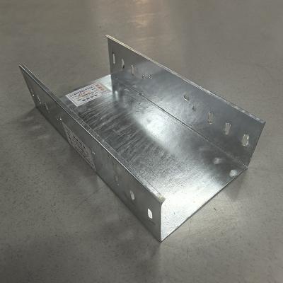 China Wall Mounted 50mm Hot Dip Galvanized Cable Tray - 3-6m Length, 1.0-2.5mm Steel with High Corrosion Resistance for sale