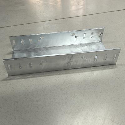 China Hot Dipped Galvanized Cable Tray 25-150mm Height 1.0-2.5mm Steel for Indoor Outdoor Use for sale