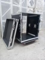 China High Quality Red Aluminum Bar 12U Standard Road Rack Flight Case 35 * 35MM With 2 Stand And Mixter for sale