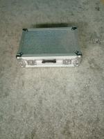 China 50*50*25CM Silver  Color  Gery Foam With  9mm Plywood And 1mm Thickness  Aluminum Tool Cases With 3'' Wheels for sale