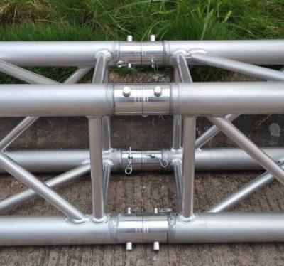 China Heavy Duty Aluminum Spigot Truss Silver / Black for Stage Truss for sale