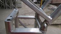 China Hingle Section Connector Basement And Bolt Truss For Truss System for sale