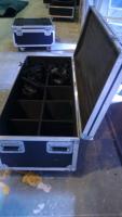 China High Hardness  Black  Color 12PCS In One Case  Led Parcan Flightcase  For Performance Equipment for sale