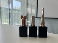 China Beautiful Square Custom Made Nail Polish Bottles 10ml 12ml 15ml Glass for sale