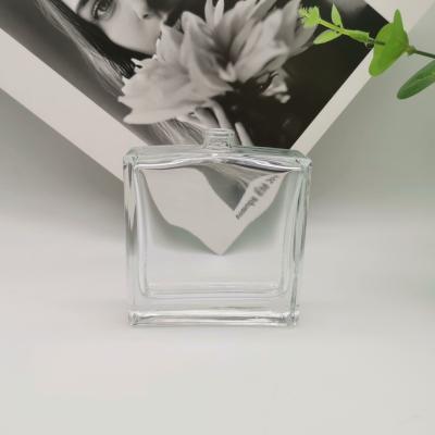 China Flat Shoulder Perfume Spray Bottles 100ml for sale