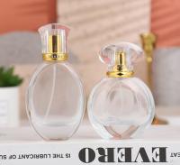 China SGS Round Transparent Perfume Bottle 50ml 60ml Glass Cologne Bottles for sale