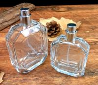 China Tasteless Cassette Polygon Cologne Spray Bottle 3oz 4oz Perfume Bottles for sale