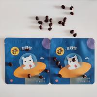 China Custom Printed Packing Bag with Zipper Closure and Die-cut Handle for sale