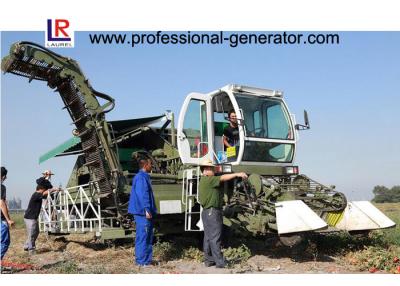 China Self - Propelled 132kw Tomato Harvester , Reciprocating Cutting with Seedling Teeth for sale