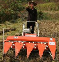 China 4.2HP to 5.5HP Diesel Grass Reaper Small Harvesting Machine with 120cm Cutting Width for sale