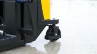 China 2000kg Warehouse Material Handling Equipment Battery Operated Manual Hand Lift Stacker for sale