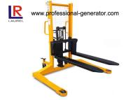 China 1000 KGS Manual Hydraulic Hand Lift Stacker With Straddle Leg / Adjustable Forks for sale