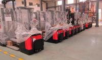 China Standing Drivable Warehouse Material Handling Equipment 2500kg Mini Electric Tow Tractor for sale
