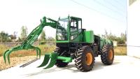 China 7 Ton Sugar Can Grab Loader  Farming Equipment With Cummins Engine Hydraulic System Pressure for sale