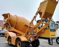 China Articulated Steering 2800rpm 3.5cbm Mobile Concrete Mixer Truck for sale
