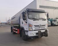 China High Capacity Guardrail Cleaning Truck 9.61 Cubic Meters Stable Operation for sale