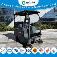 China Commercial Floor Sweeper Lightweight Maneuverable For Indoor / Outdoor Use for sale
