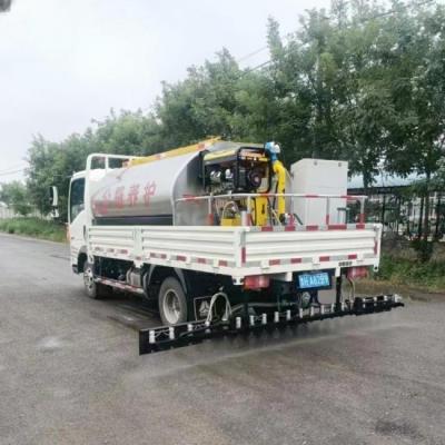 China 6000L Truck-mounted Tack Hot Bitumen Pressure Asphalt Emulsion Distributor Trailer Sprayer Truck for sale