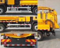 China Efficient Mobile Sludge Suction Vehicle Eco Friendly Sewage Collection Truck For Municipal Use for sale