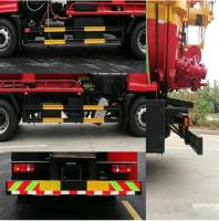 China 8600L Large Capacity Vacuum Sewage Suction Truck for sale