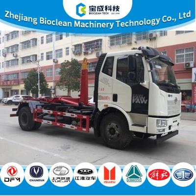 China 18T High Efficiency Hook Lift Garbage Truck with Hydraulic Hook Arm Mechanism and Detachable Container Type for sale