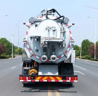 China HOWO 6x4 25 Ton Jet Vacuum Truck, Integrated High Pressure Jetting and Sewage Suction Truck for sale