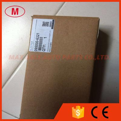 China 095000-6320 095000-6321 DENSO common rail injector for RE530361 RE546783 RE531210 SE501928 for sale