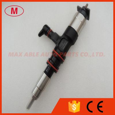 China 095000-7140 common rail injector for HYUNDAI Mighty Mega 33800-52000 33800 52000 for sale
