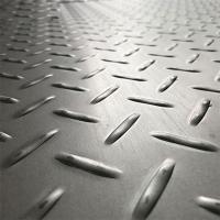 China Non Slip 304 Stainless Steel Embossed Sheet Checkered Plate Metal 600mm for sale