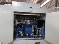 China 400kW Yuchai Engine Natural Gas Generator Set with Soundproof Canopy for Outdoor Power Supply for sale